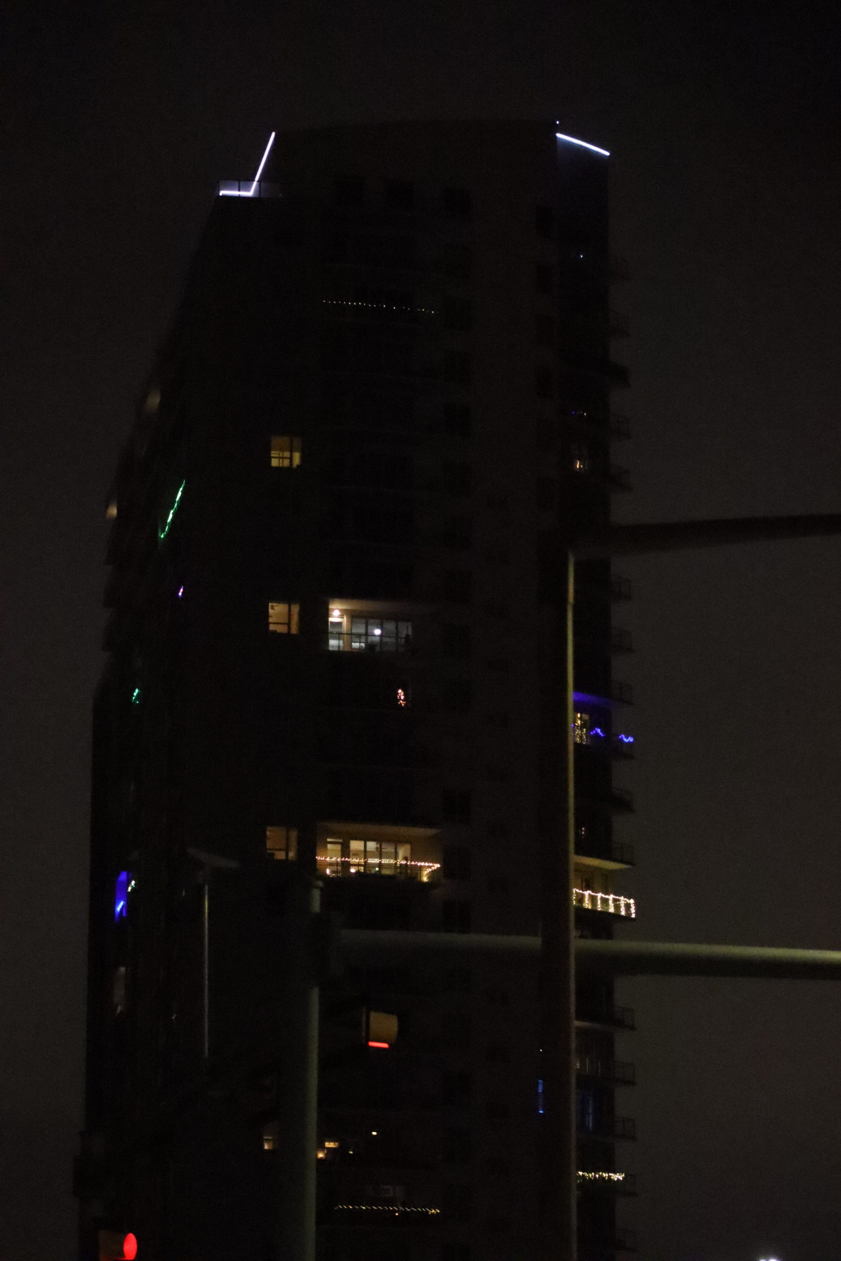 Photo of Mid Rise Apartments Downtown Houston Night - Rideshare Houston